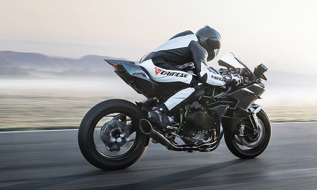 Kawasaki Ninja H2 Carbon | Limited-edition hyperbike