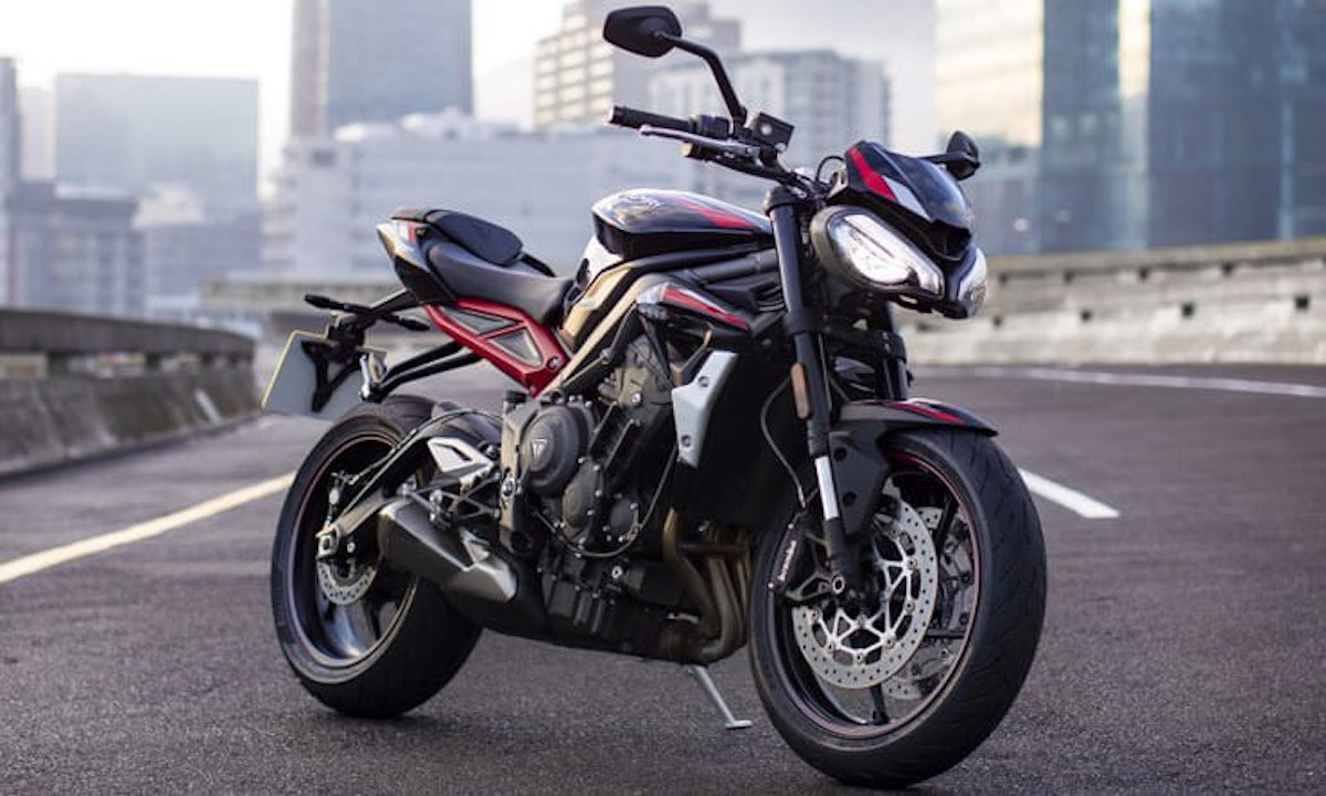 New Triumph Street Triple R: better and cheaper for 2020