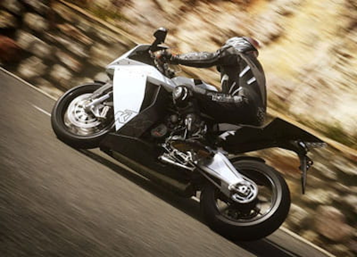 KTM RC8 (2013) - Review | Austrian Superbike