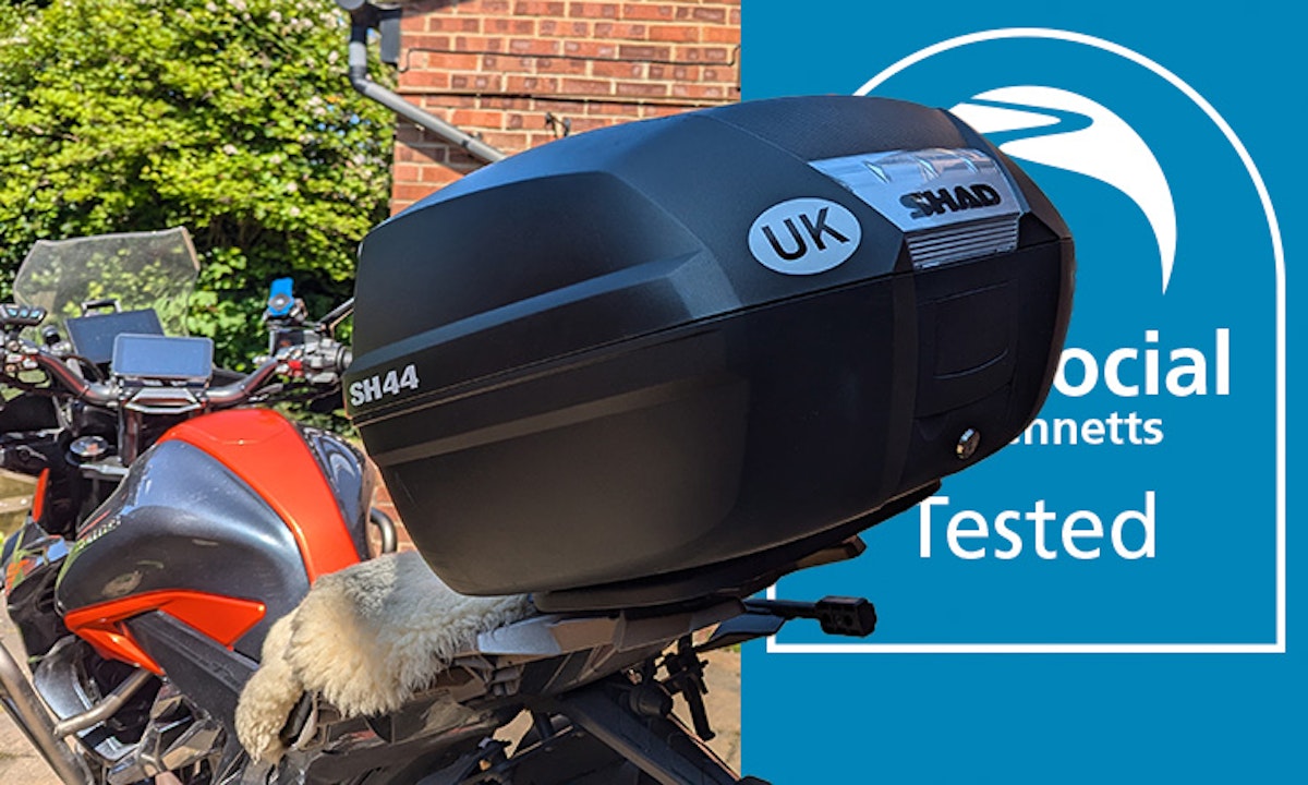 Shad SH44 top-box review | Affordable hard luggage tested