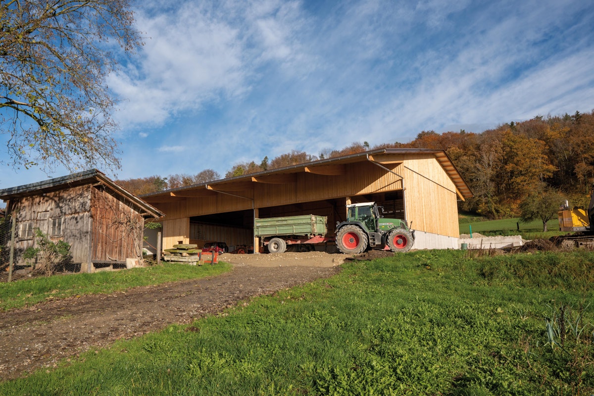 Holzbau – Moderne Holzscheune für Landwirtschaft | Ruba