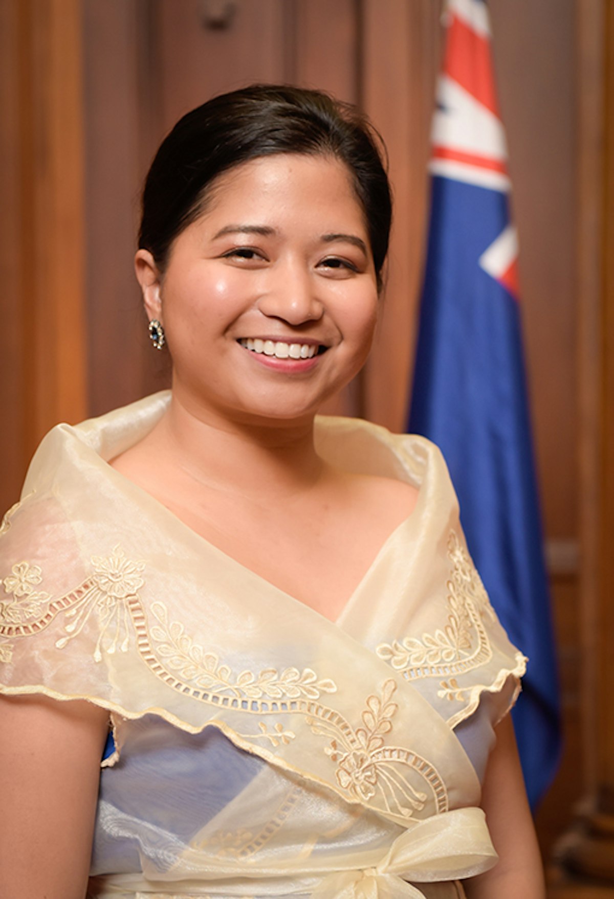 Dewy Sacayan - Asia New Zealand Foundation 25 to Watch