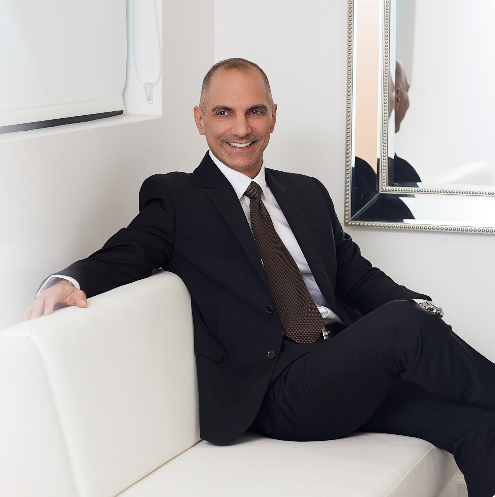 Pasadena Plastic Surgery Expert - Transform Your Look with Dr. Panossian