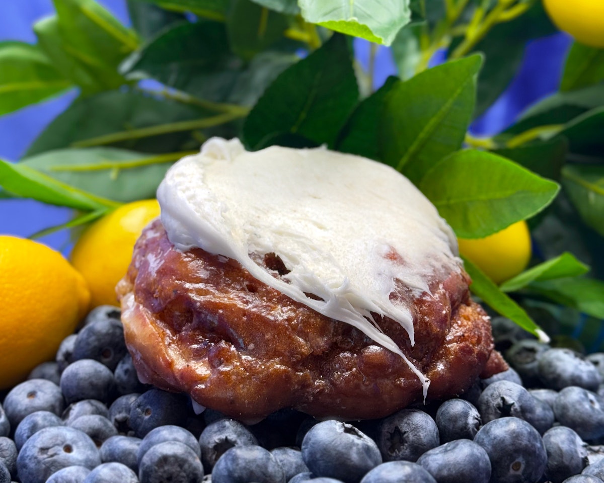 Voodoo Doughnut Announces “Blueberry Lemon Fritter” to Support American ...