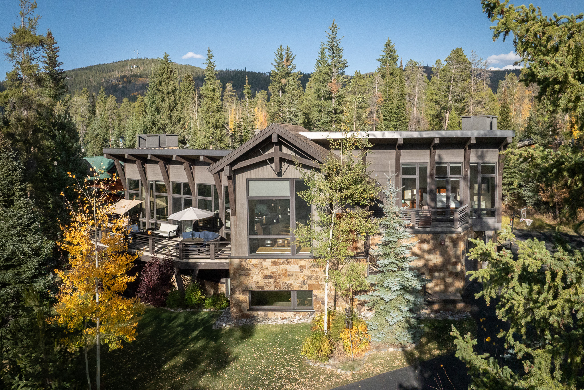 Modern Mountain Vacation Homes BHHS | Vacation Rentals | Book Direct