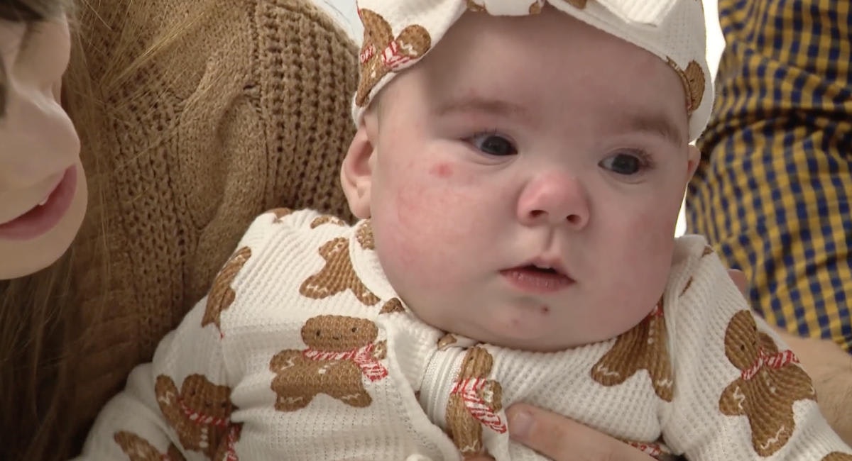 Born at just 14 ounces, preemie Evie is home for Christmas after months ...