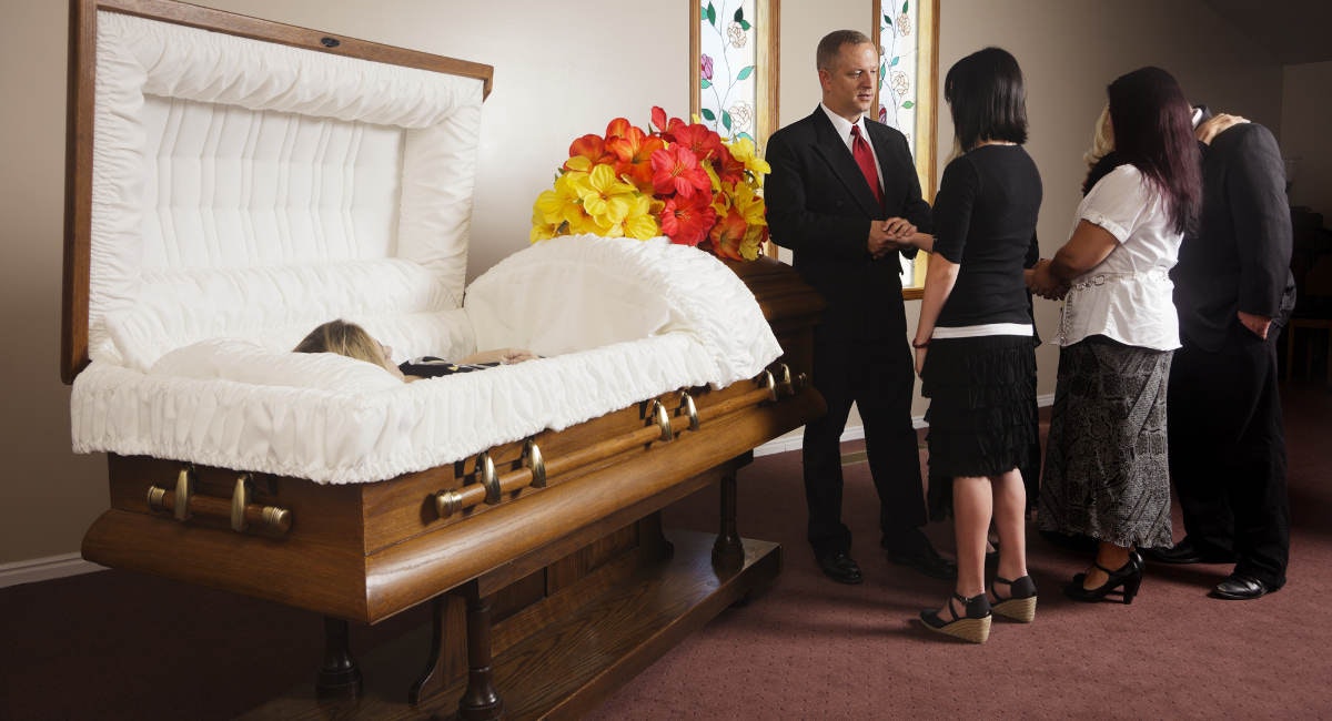GHOULISH: Canada looks to add euthanasia rooms to funeral homes | Live ...