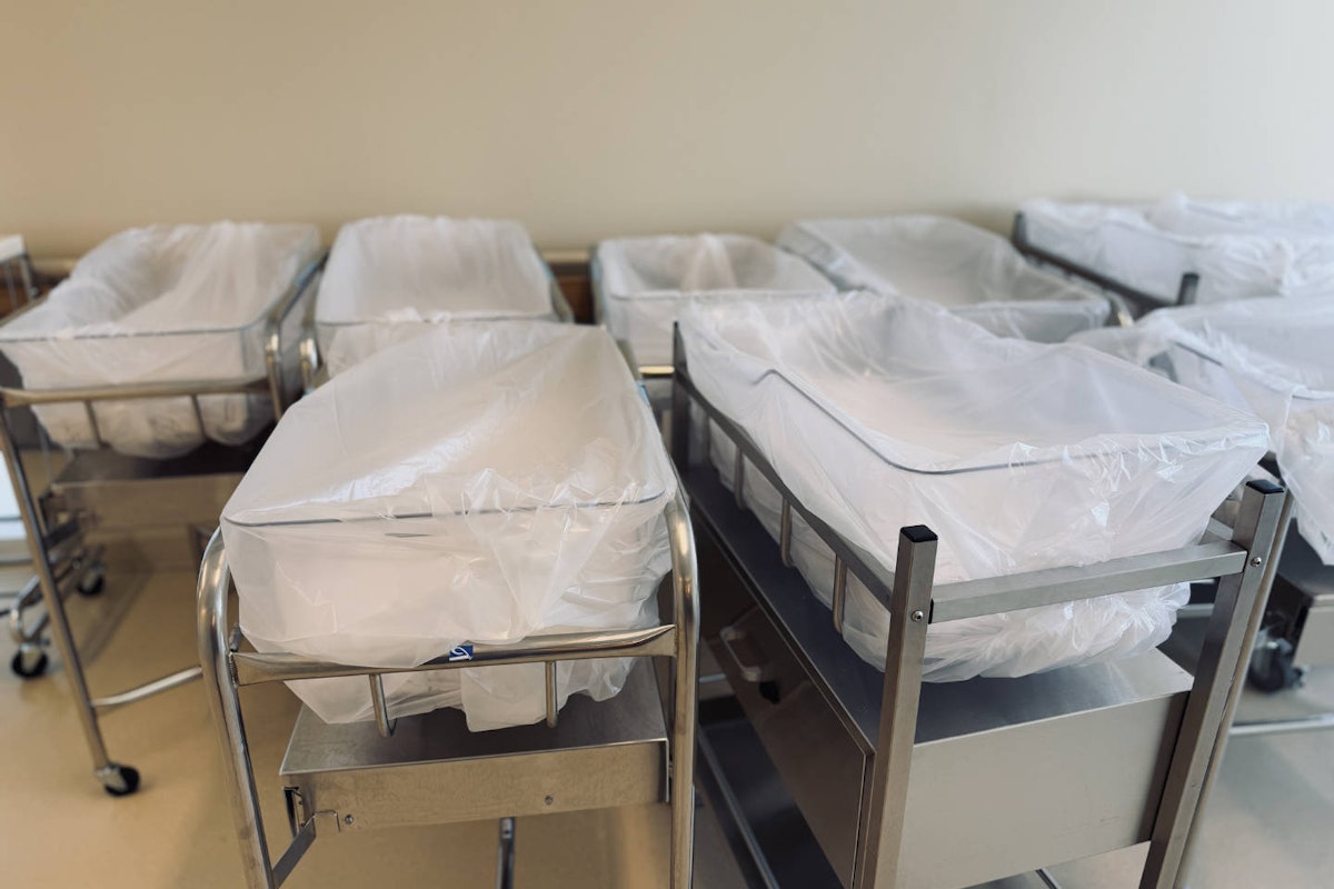 Hundreds of Russian villages disappear as birth rate plummets | Live Action