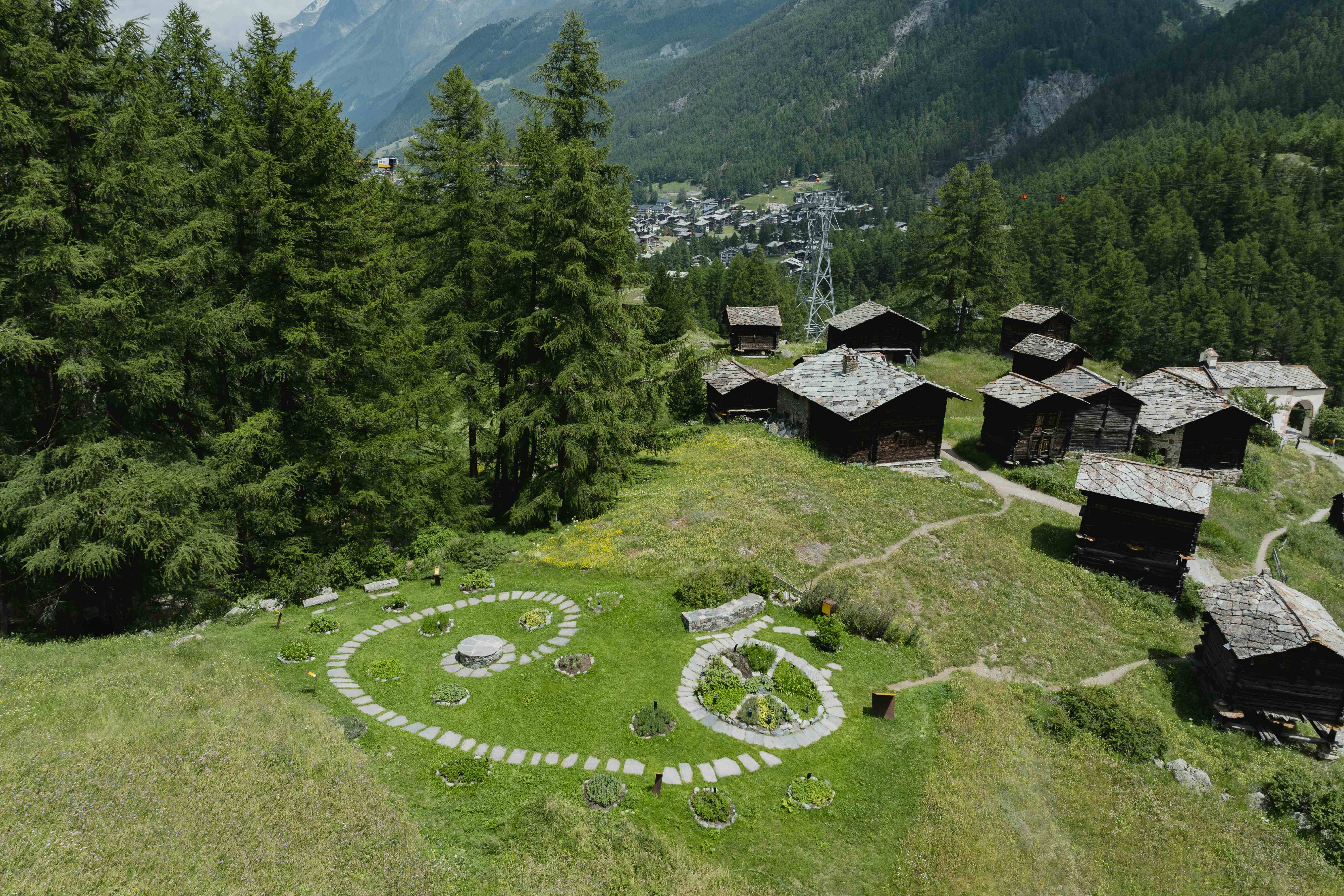 Découvre notre jardin des herbes à Zermatt | Ricola