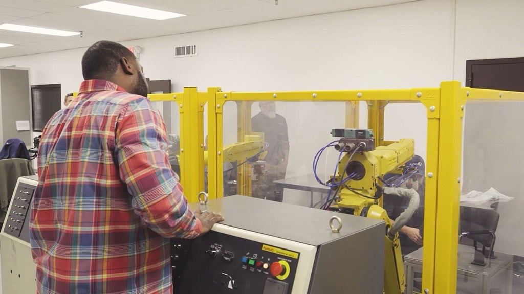 Fanuc Robotics Training Schedule Fanuc Academy Launched | Metalworking