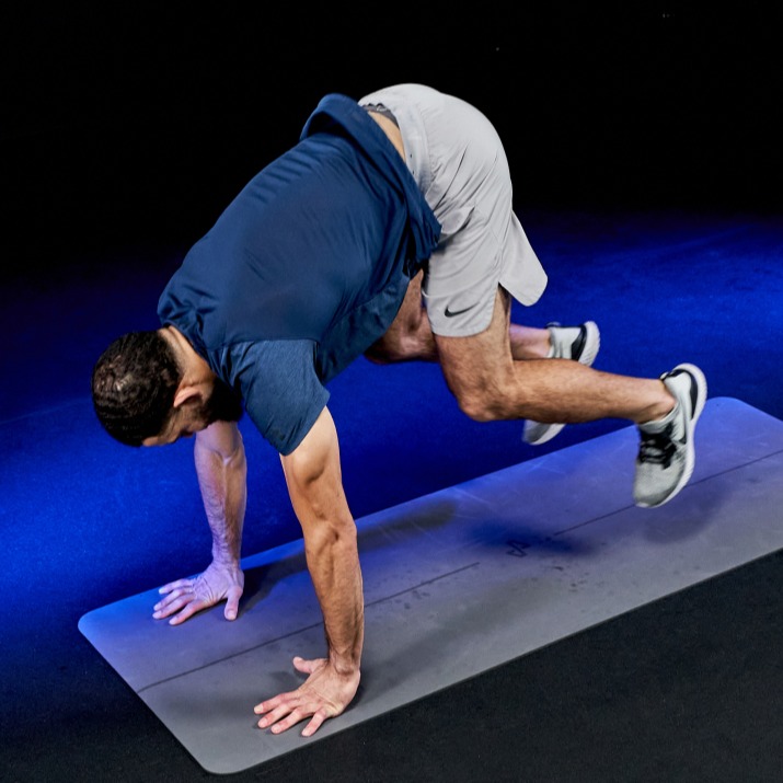 How to Perform a Proper Lunge | Tempo