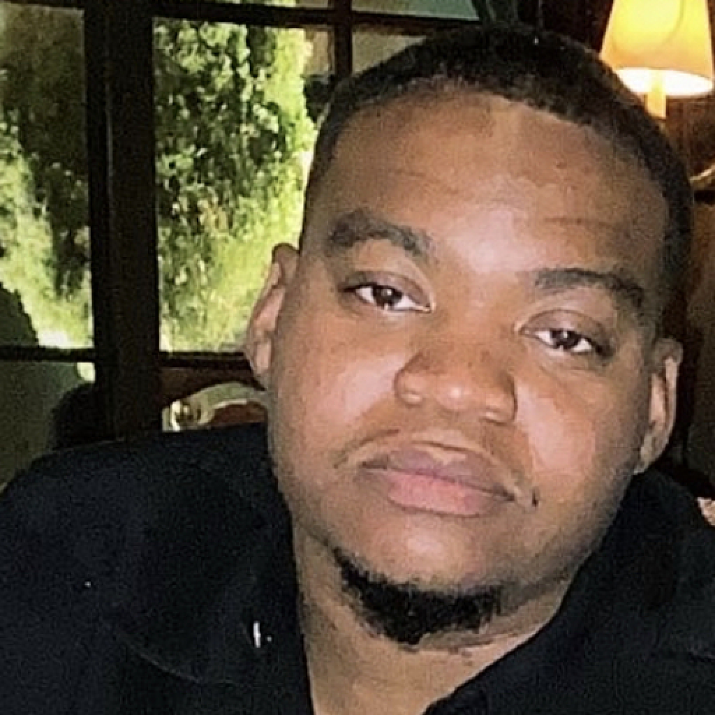 A Day in the Life of a Customer Operations Associate