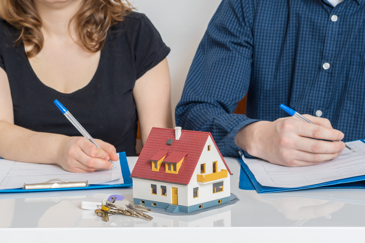 How Is Real Estate Divided During a Divorce? | Blog | Florida Women's ...