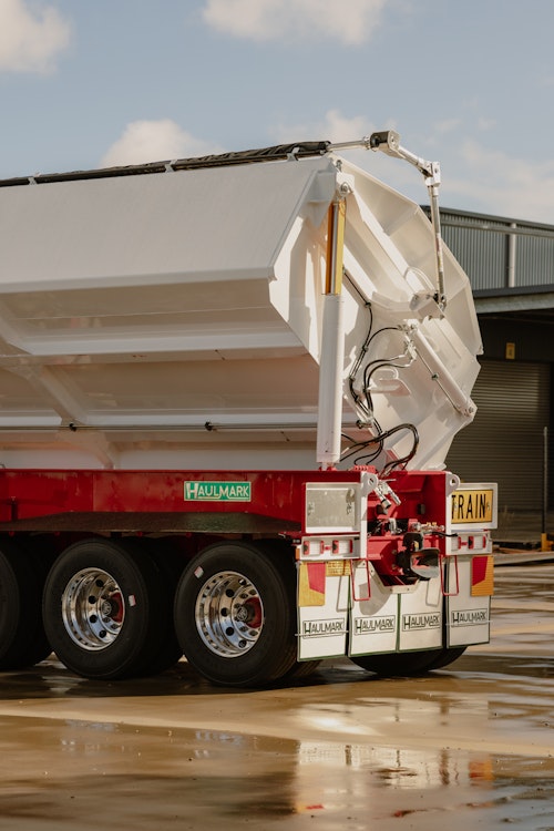 Haulmark | A Symbol of Quality | Haulmark