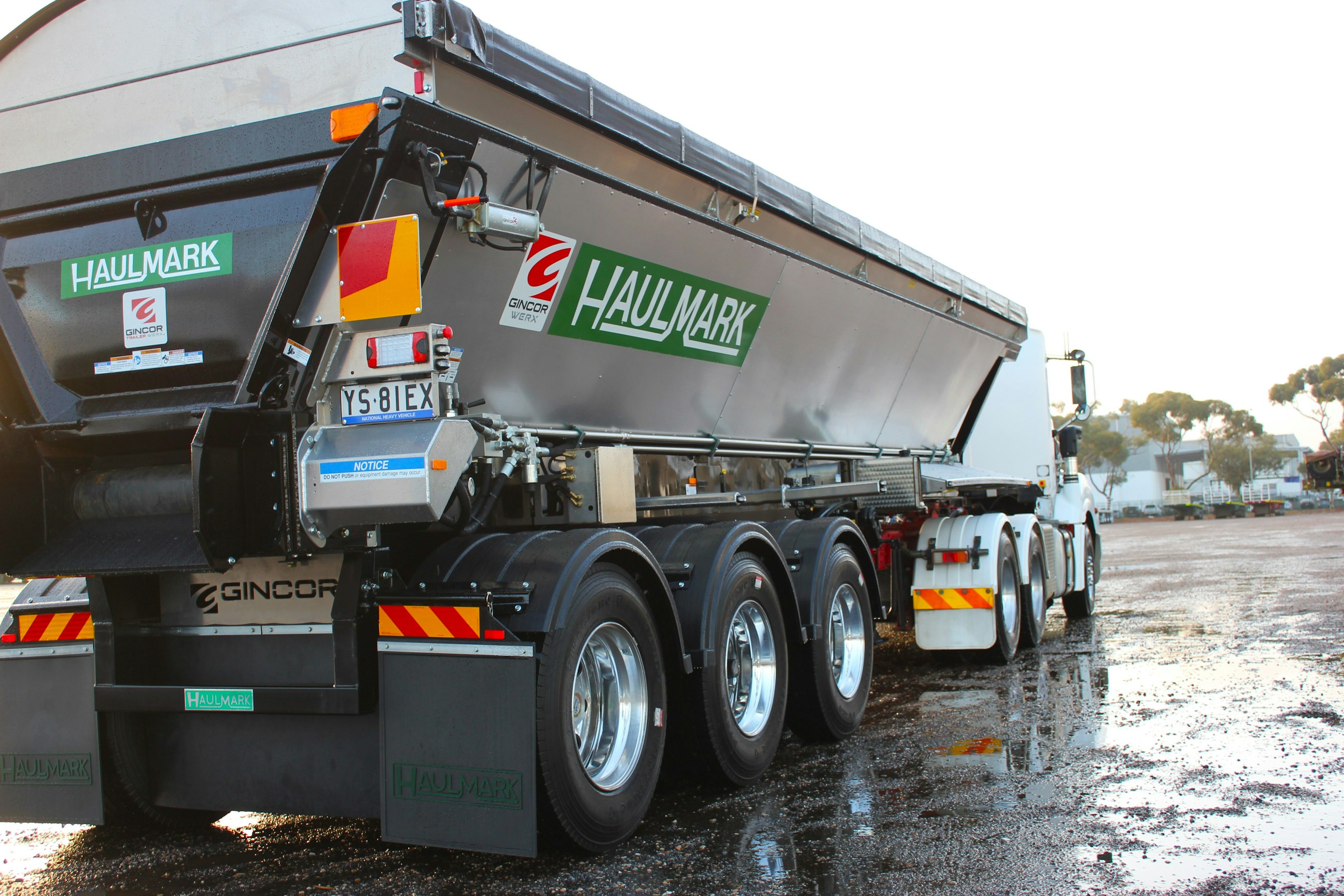 Haulmark | A Symbol of Quality | Haulmark