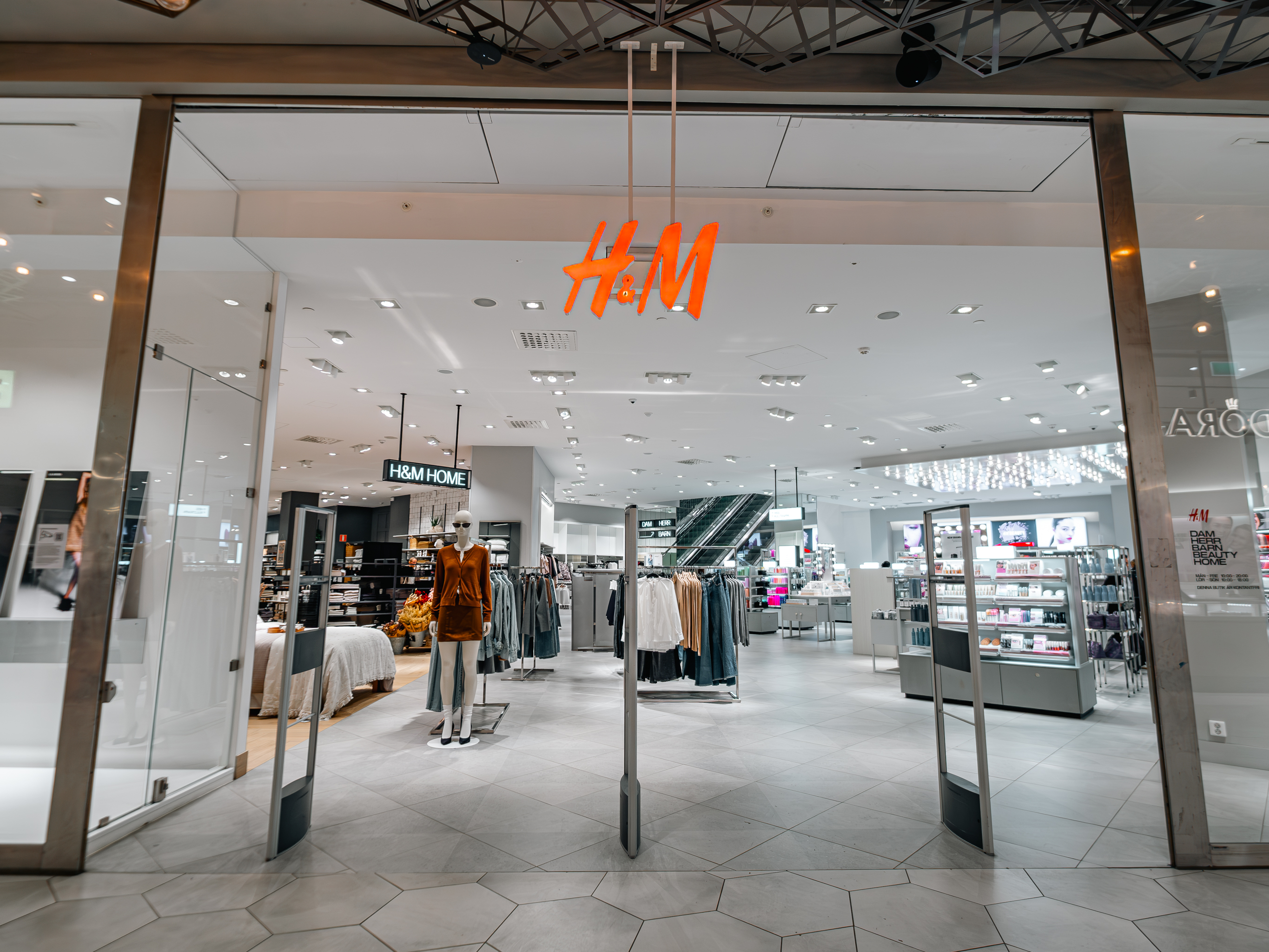 Hos Dressmann i Nordstan hittar du mode — Nordstan