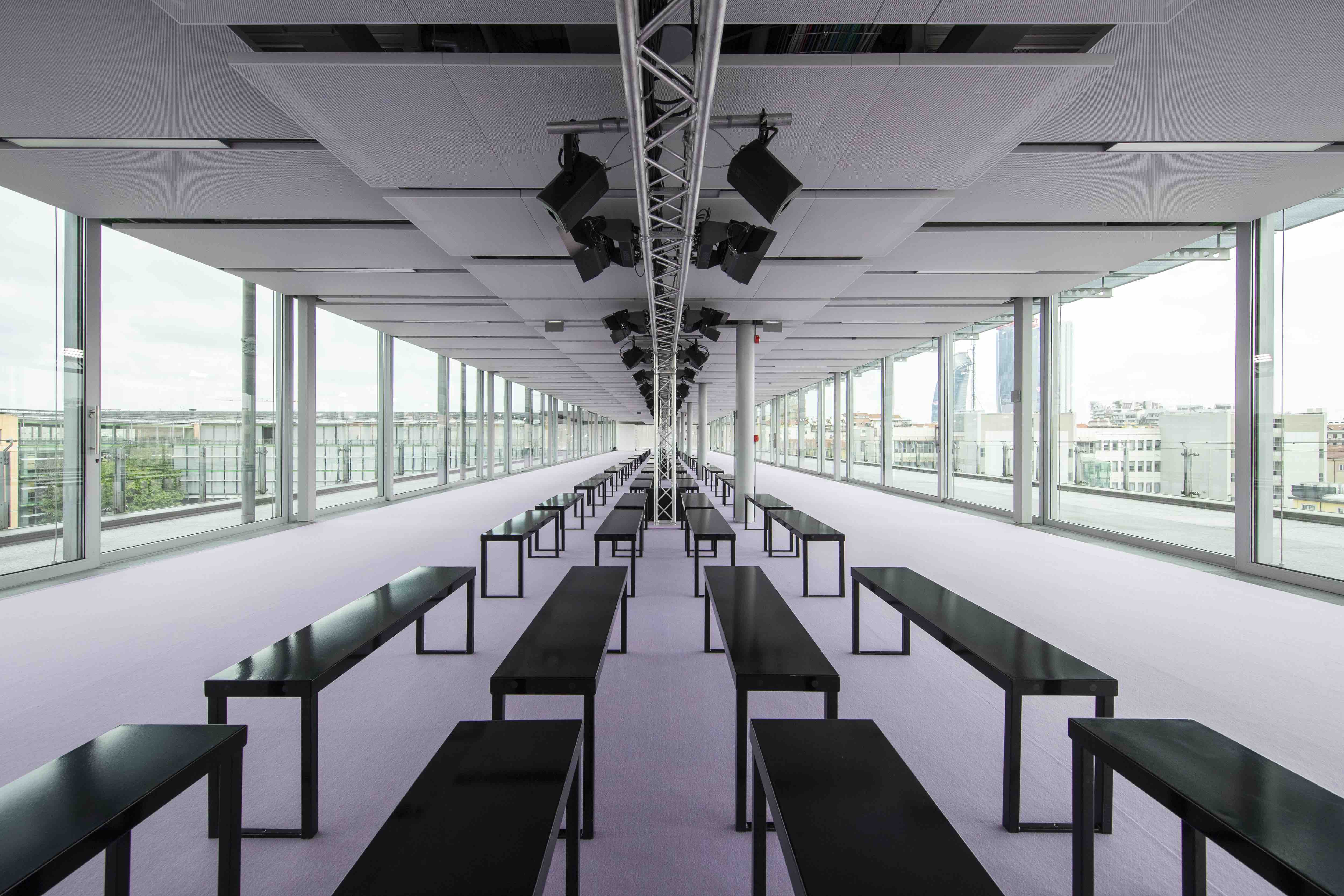 Delcore - SS24 Show, Milan - Studio BOUM