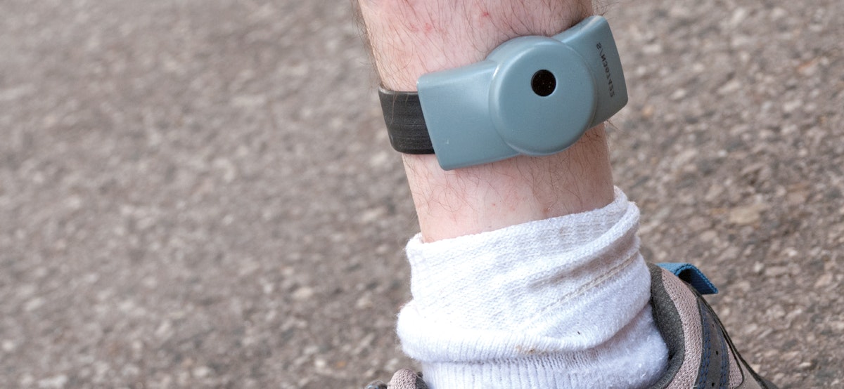 L'Îlot | Bracelet électronique : pour quels délits