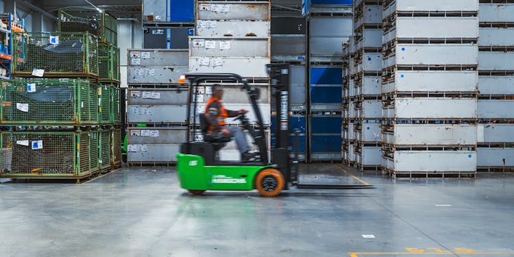 Tweedehands transport machines | Breed aanbod