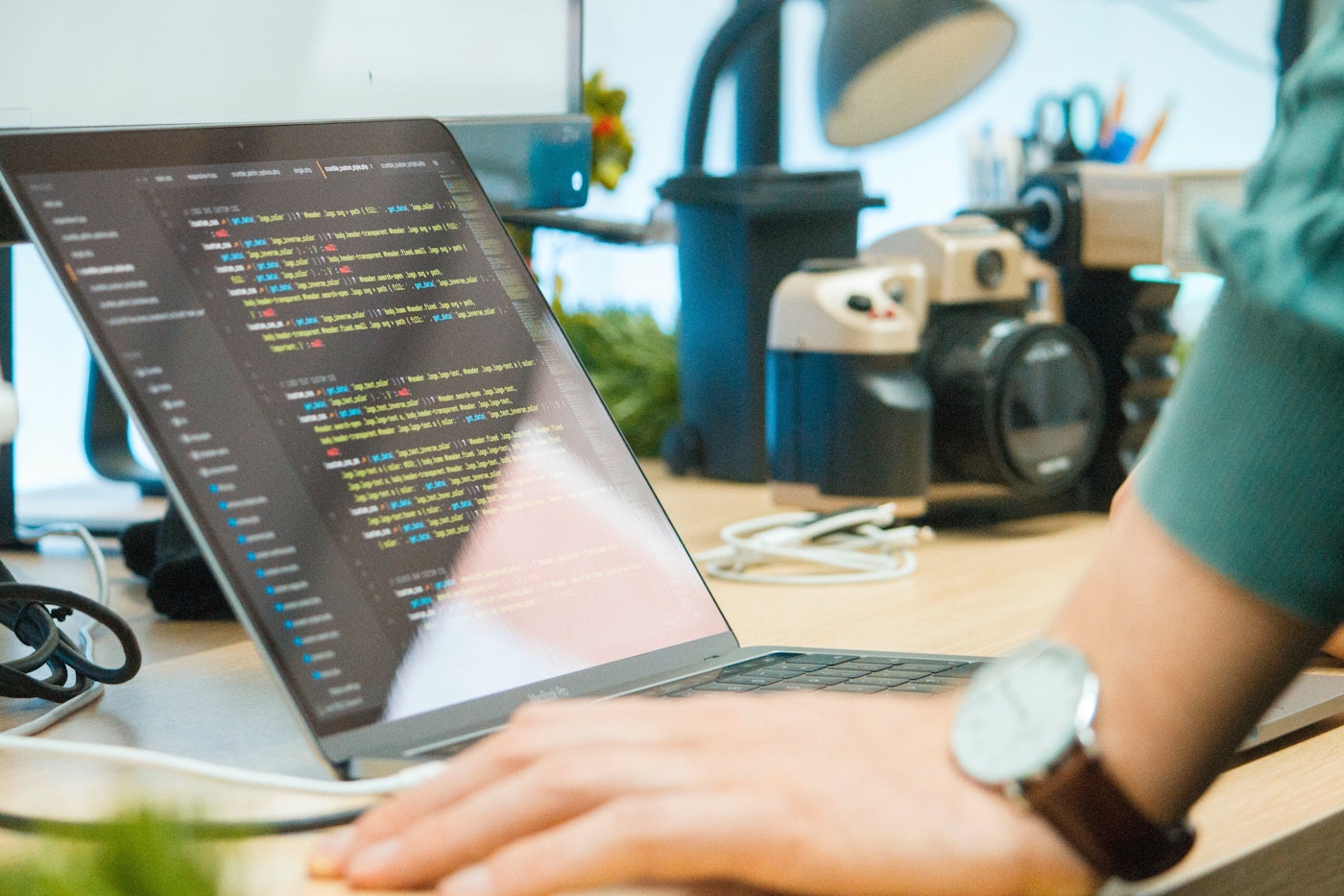 differences-between-data-analytics-and-data-mining