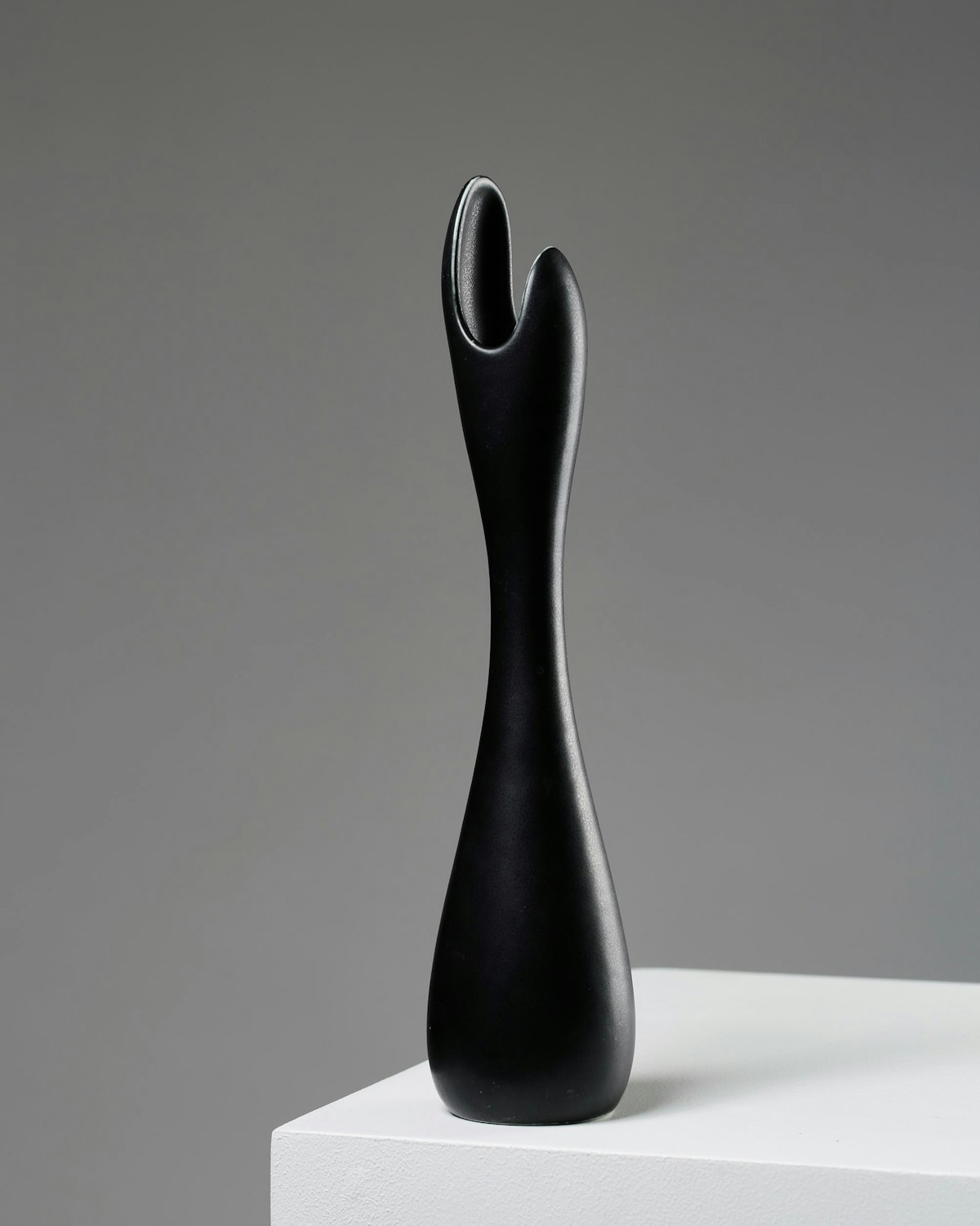 Vase 'Caolina' designed by Gunnar Nylund, Sweden, 1950s