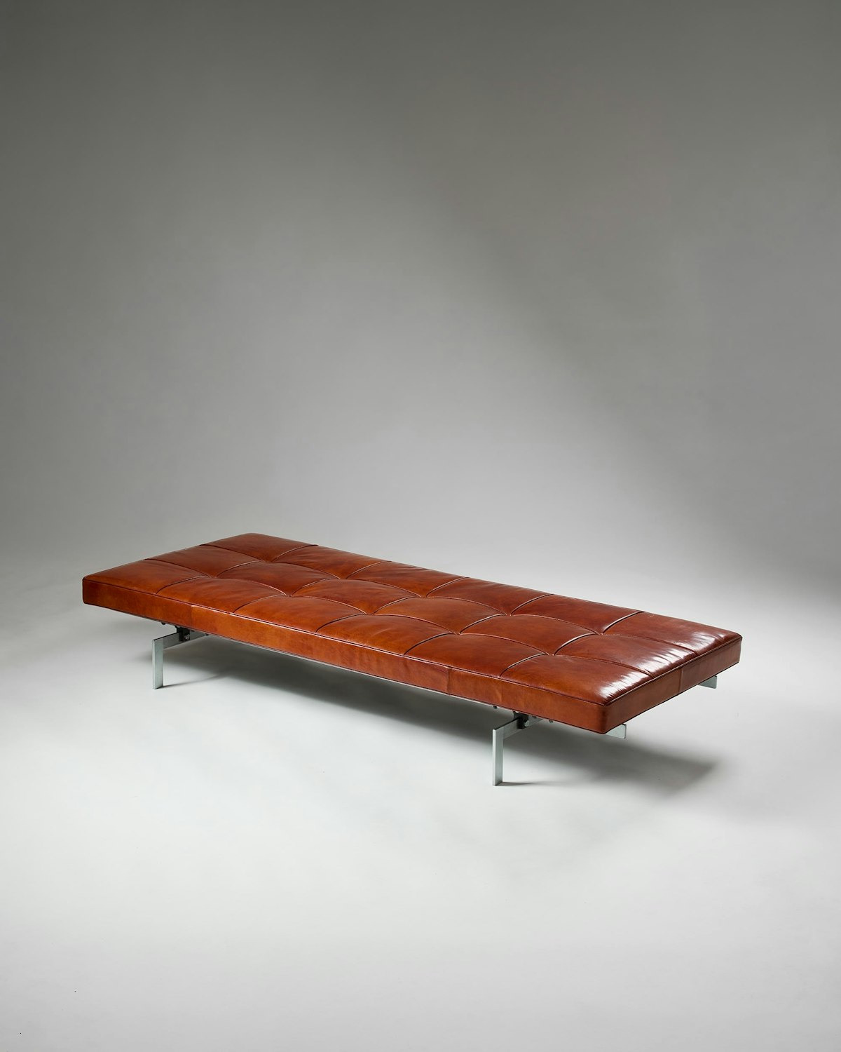 Daybed PK80 designed by Poul Kjaerholm | Stockholm & London