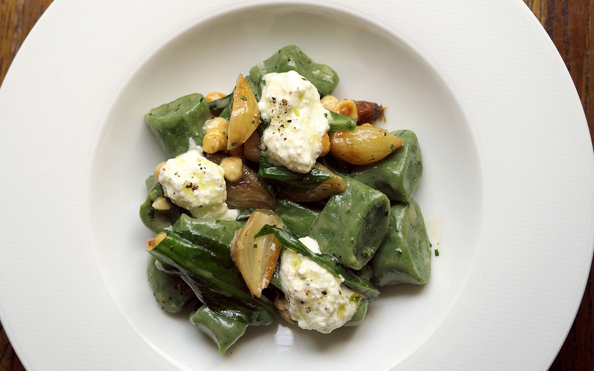 One Planet Plate in St James's