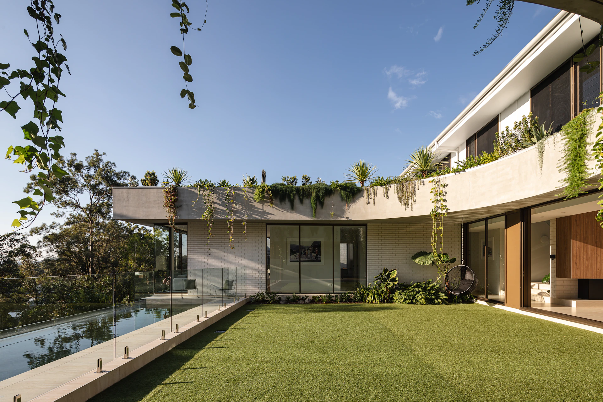 WHITEFOX Real Estate - Brisbane | WHITEFOX Brisbane