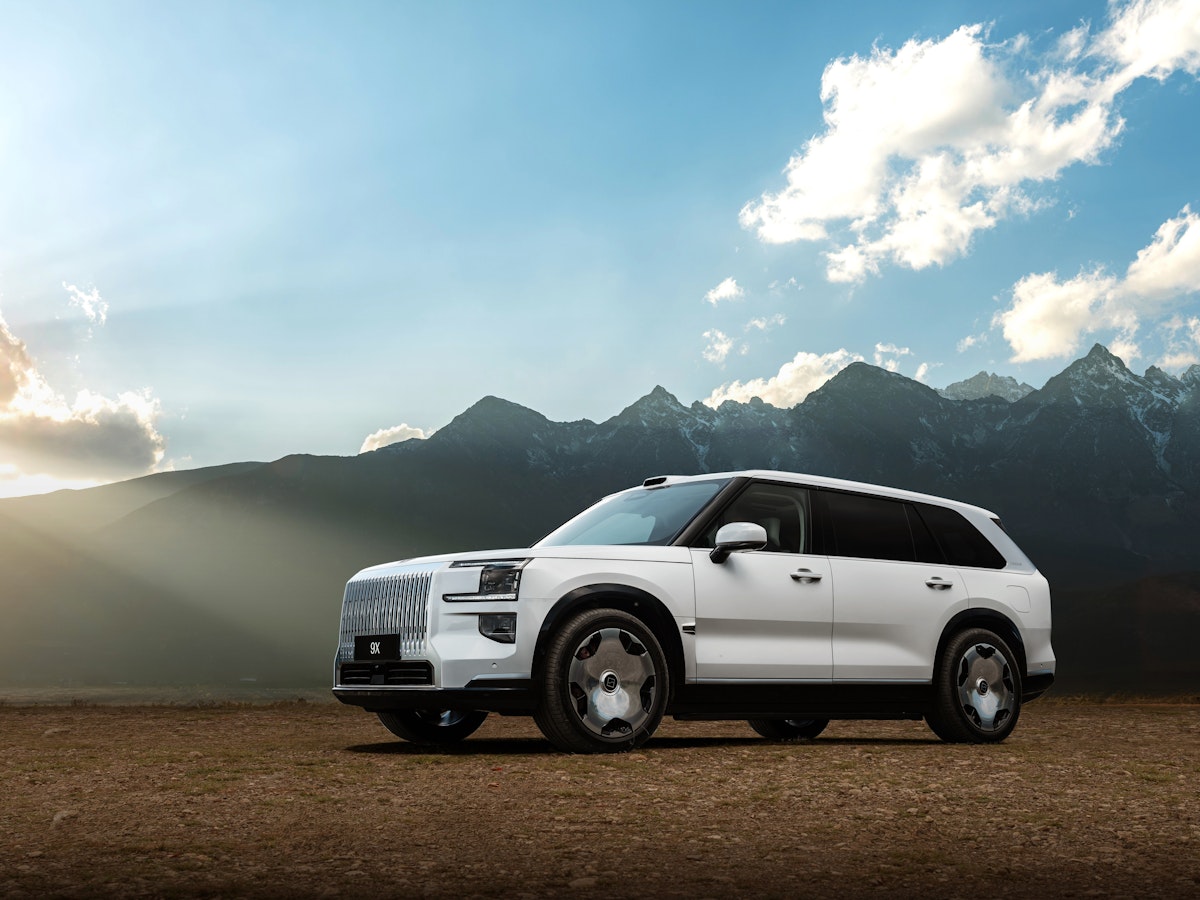 全球超豪华旗舰SUV极氪9X正式上市，限时售价45.59万元至58.99万元起