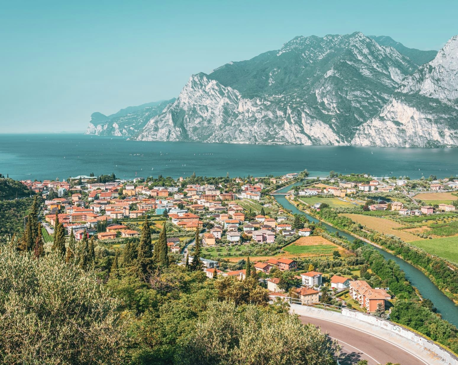 Spring on Lake Garda • Hotel Lago di Garda