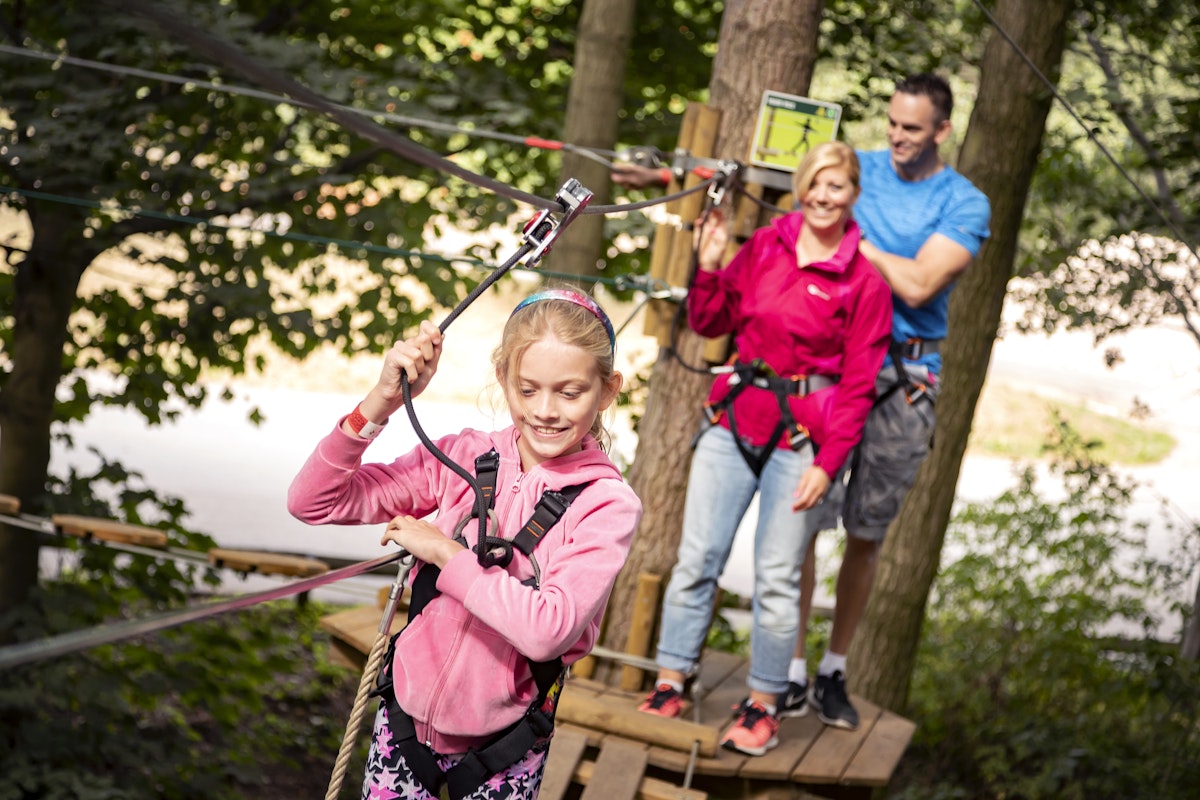 Treetop Adventure Plus Southampton | Kids’ High Ropes