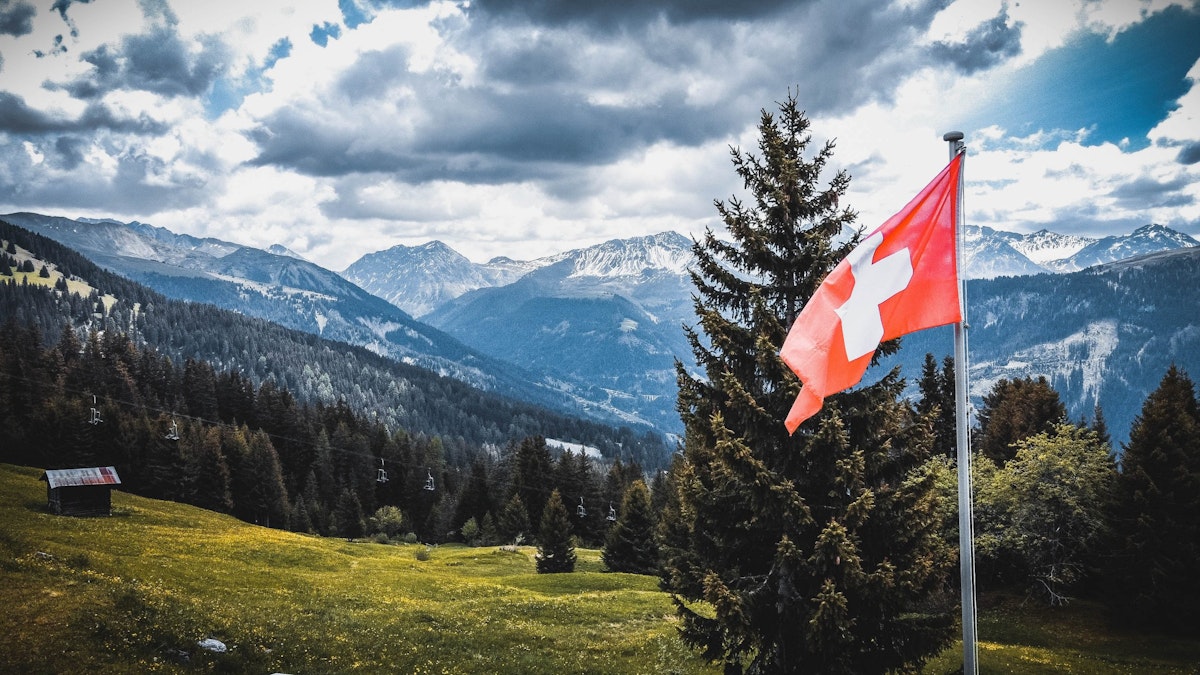 Swiss Dividend Withholding Tax: Reclaim Guide for Investors
