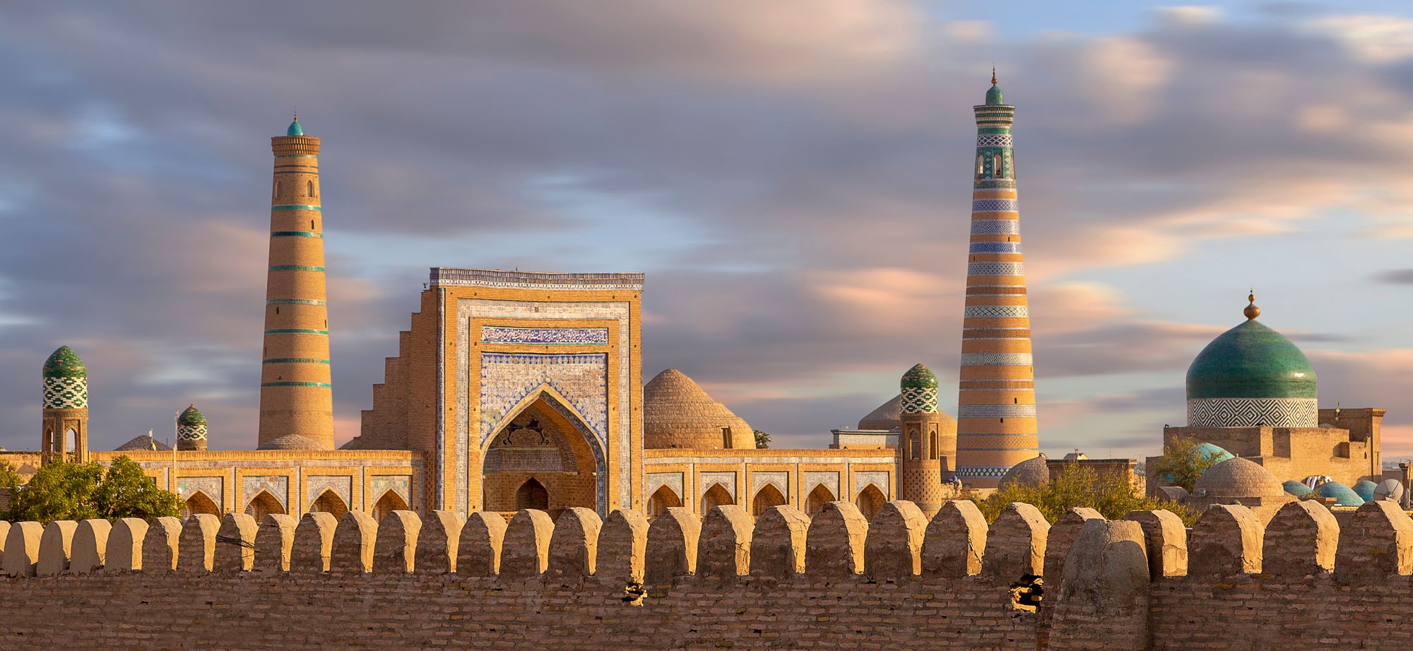 Özbekistan'ı Keşfedin: Geçmişe Yapılan Unutulmaz Yolculuk