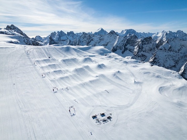 Les 2 Alpes ski area: ski, snow & gliding | Les 2 Alpes