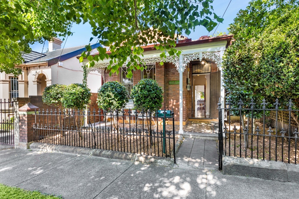11 Surrey Street Stanmore NSW | Cobden Hayson