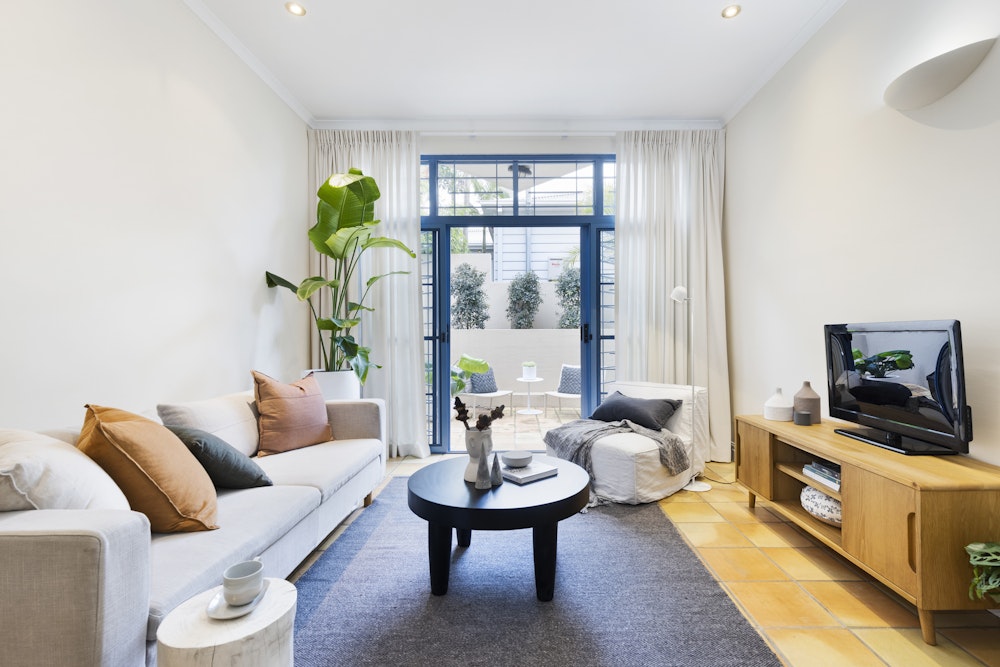 8/10-14 John Street Leichhardt NSW | Cobden Hayson