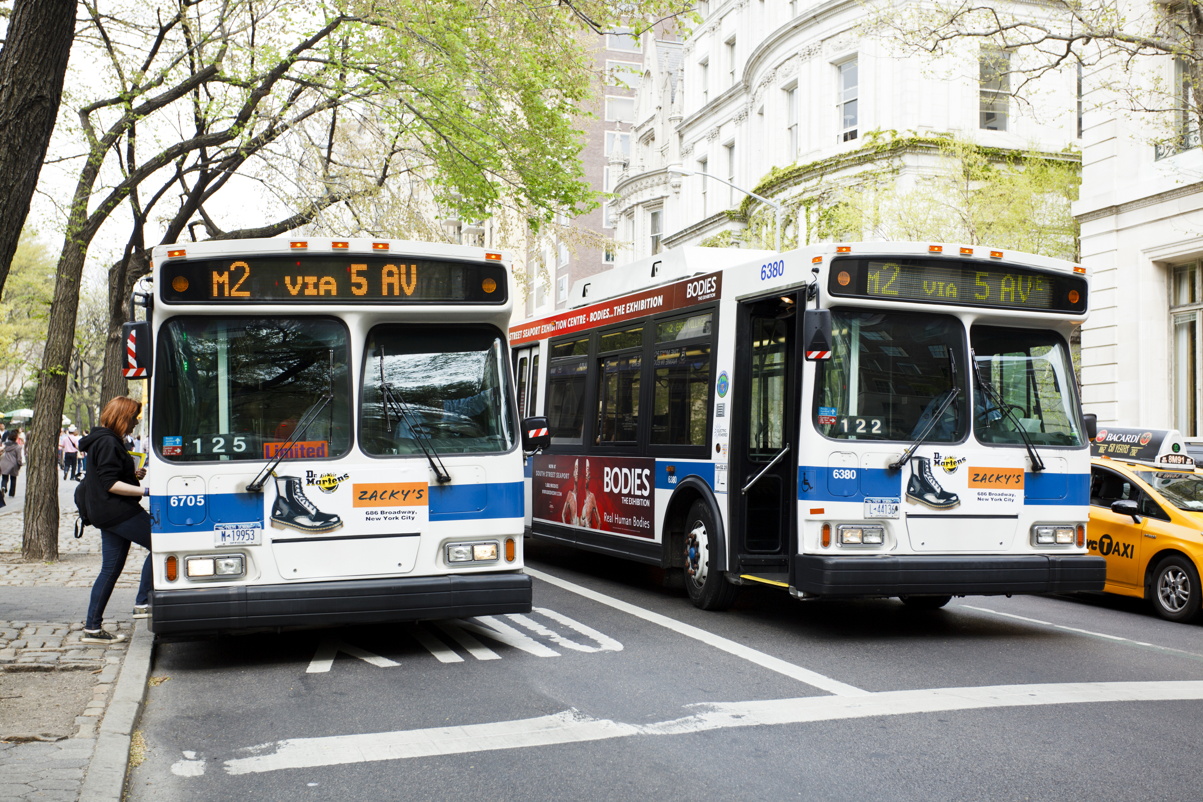 Midtown Manhattan Bus Accident Sends Eight to the Hospital | Blog | The ...