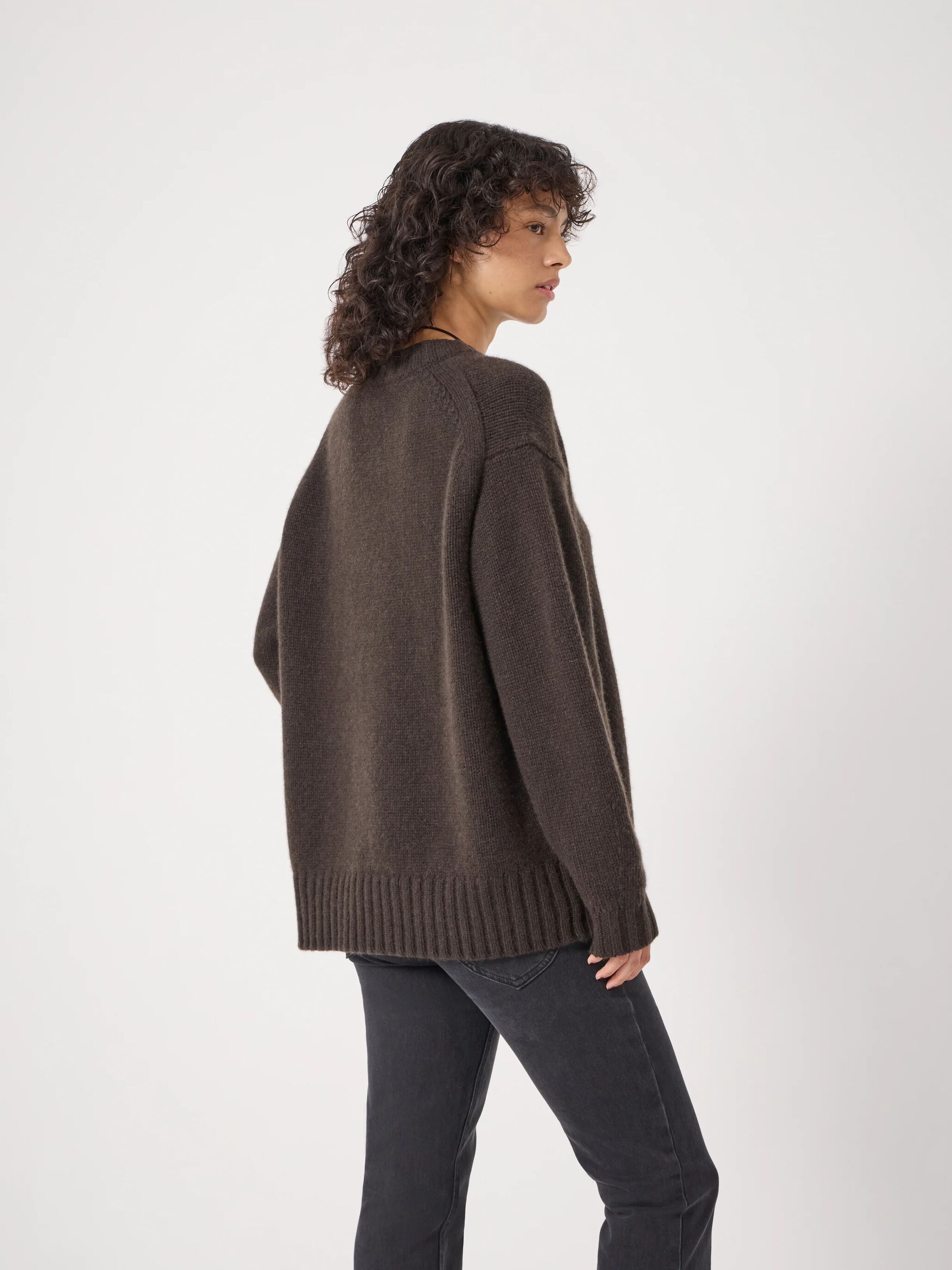 Cora Longline Chunky Cashmere Jumper | Dark Brown | hush