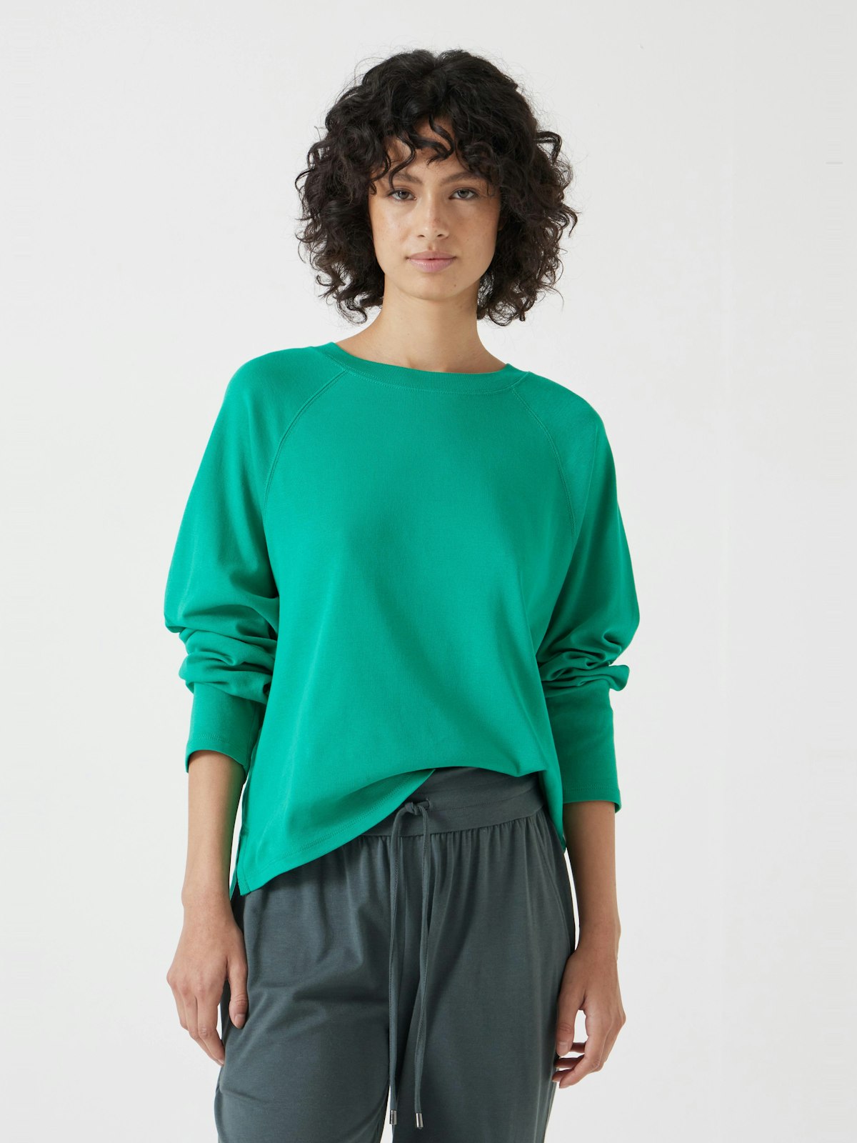 Matilda Cotton Raglan Top | Bright Green | hush