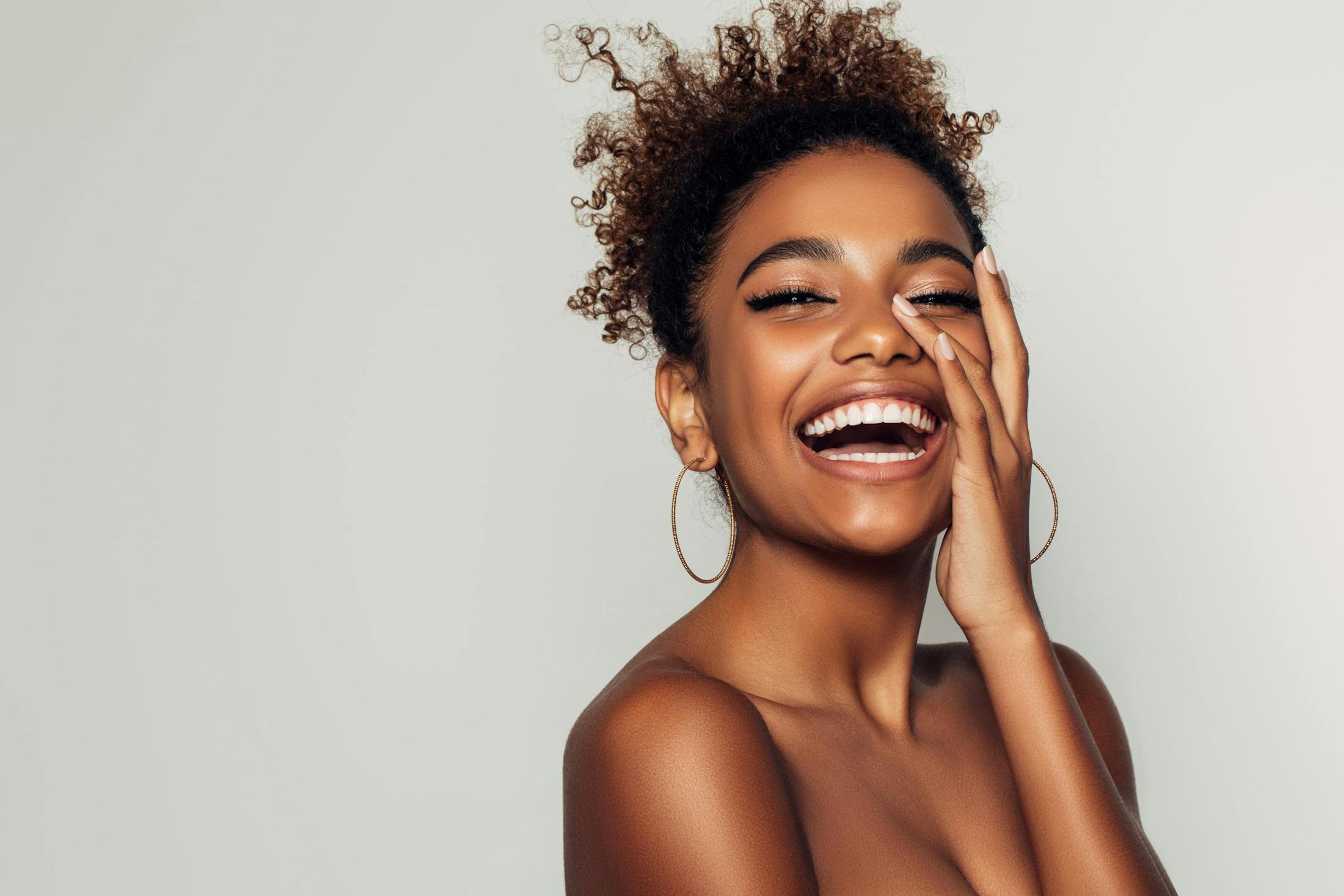 Smile Line Filler in Dallas, TX | OMNI SCULPT MD