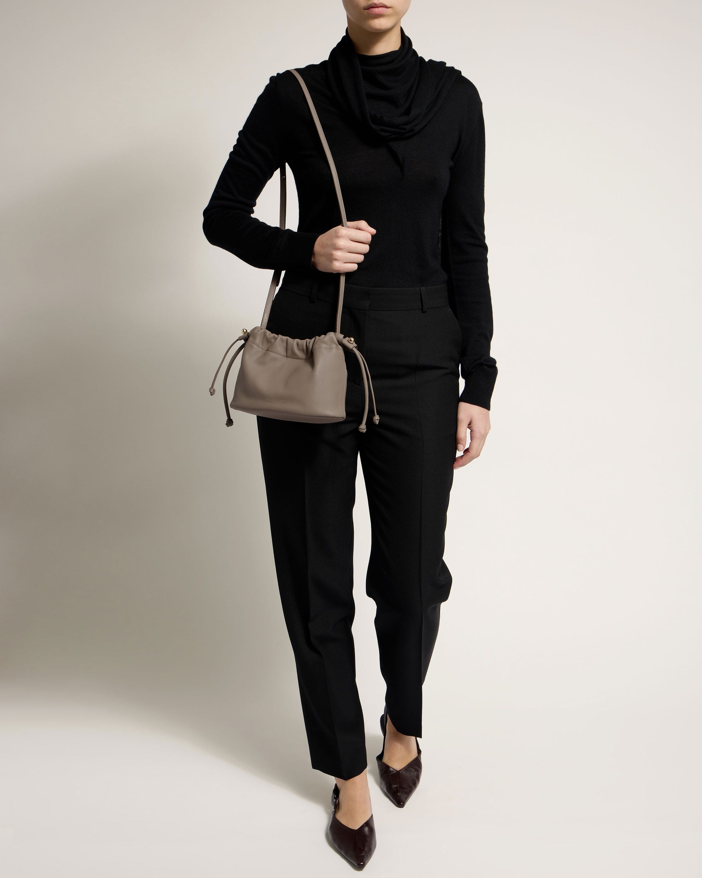 Charlotte Drawstring | Strathberry 日本 / Japan Charlotte Drawstring | Strathberry 日本 / Japan