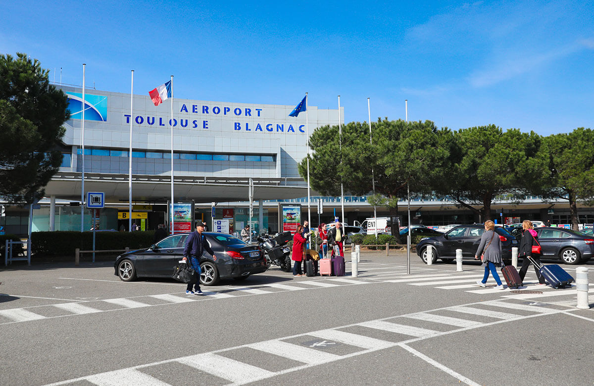 Les parkings de l’aéroport Toulouse-Blagnac - Ector