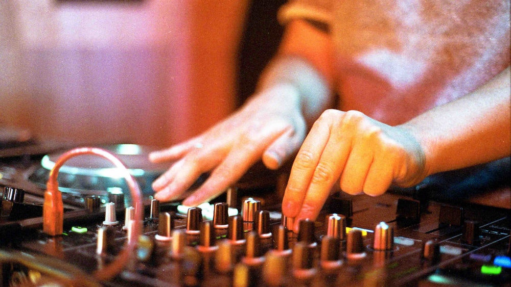 Manchester DJ Studios - 24/7 Hire at Low Prices | Pirate Studios