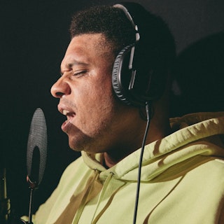 PIRATE.COM - Studios for musicians, podcasters & dancers