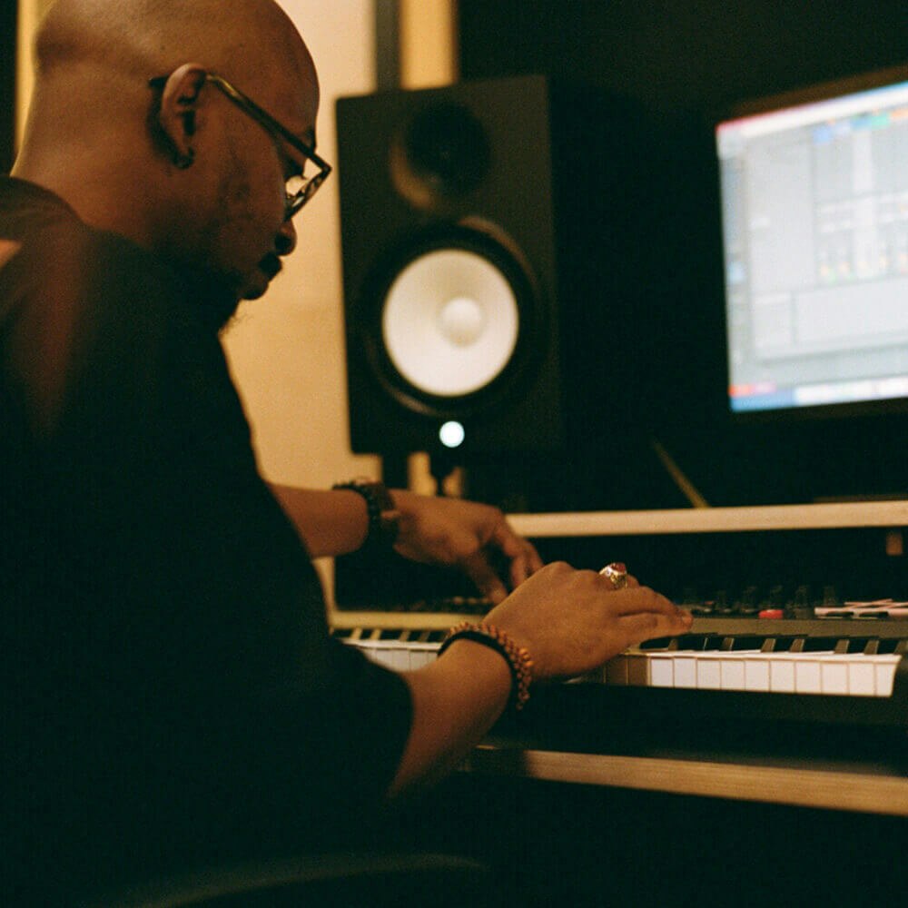 How to make music - A complete guide for beginners | Pirate