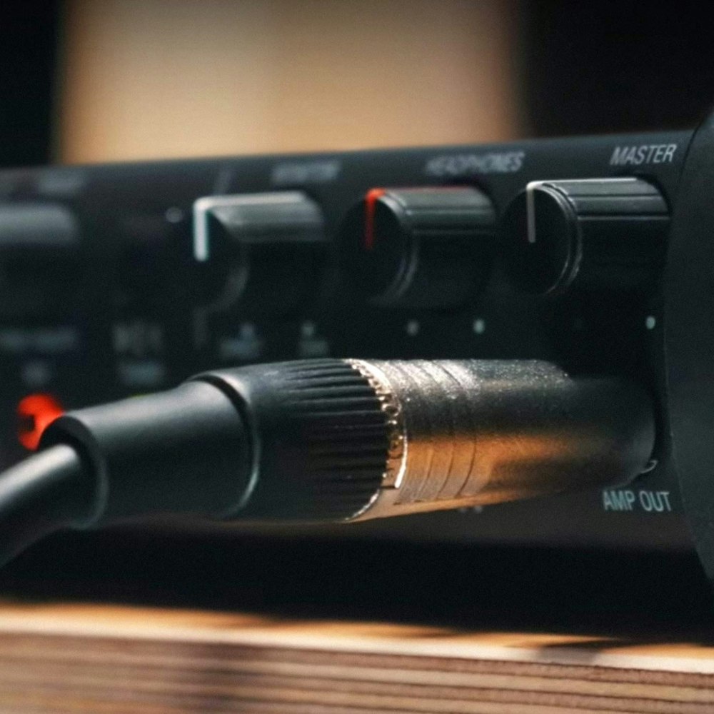 22 Best Audio Interfaces for 2023 - From Beginner to Expert | Pirate