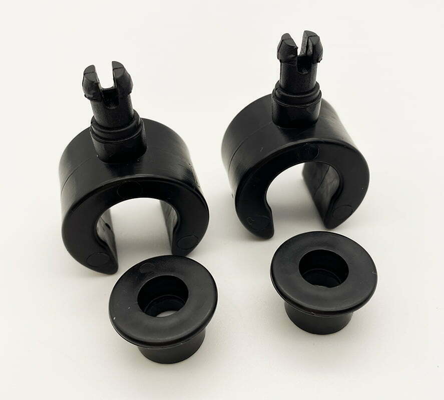 Pair of Hinge Bracket Retaining Clips