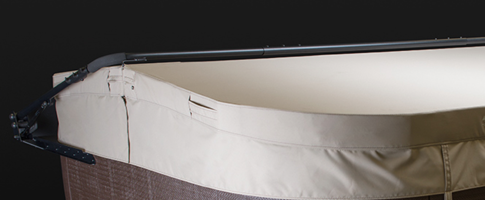 J-375@ | Luxury Outdoor Spa Pool| Jacuzzi®