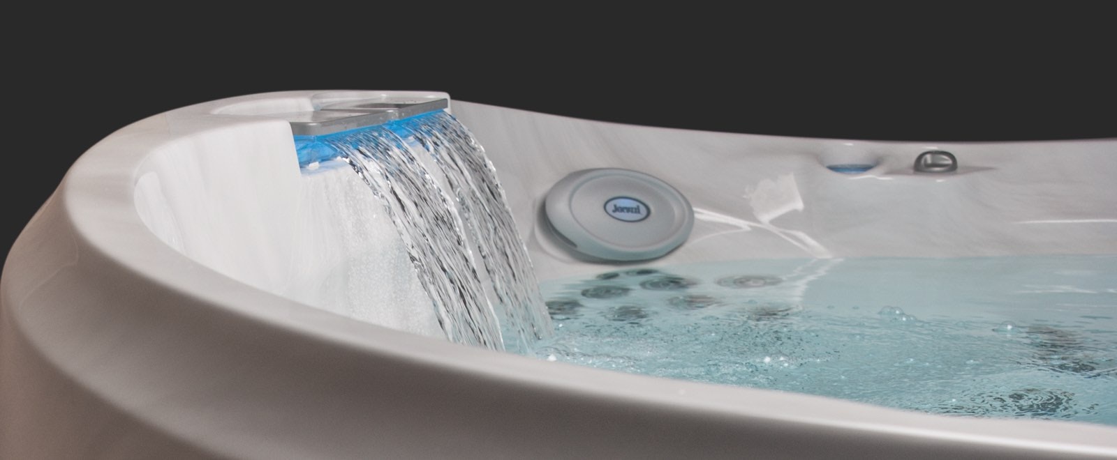 Why Jacuzzi? | Luxury Spas and Swim Spas | Jacuzzi®