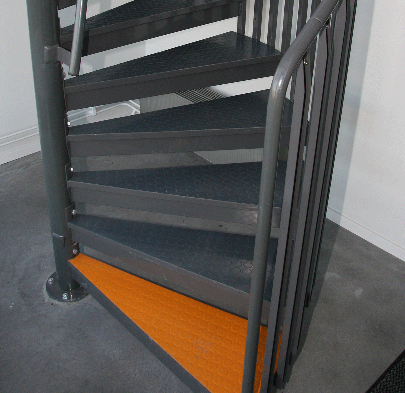 Inspiration for spiral staircases and straight staircases - Eurostair